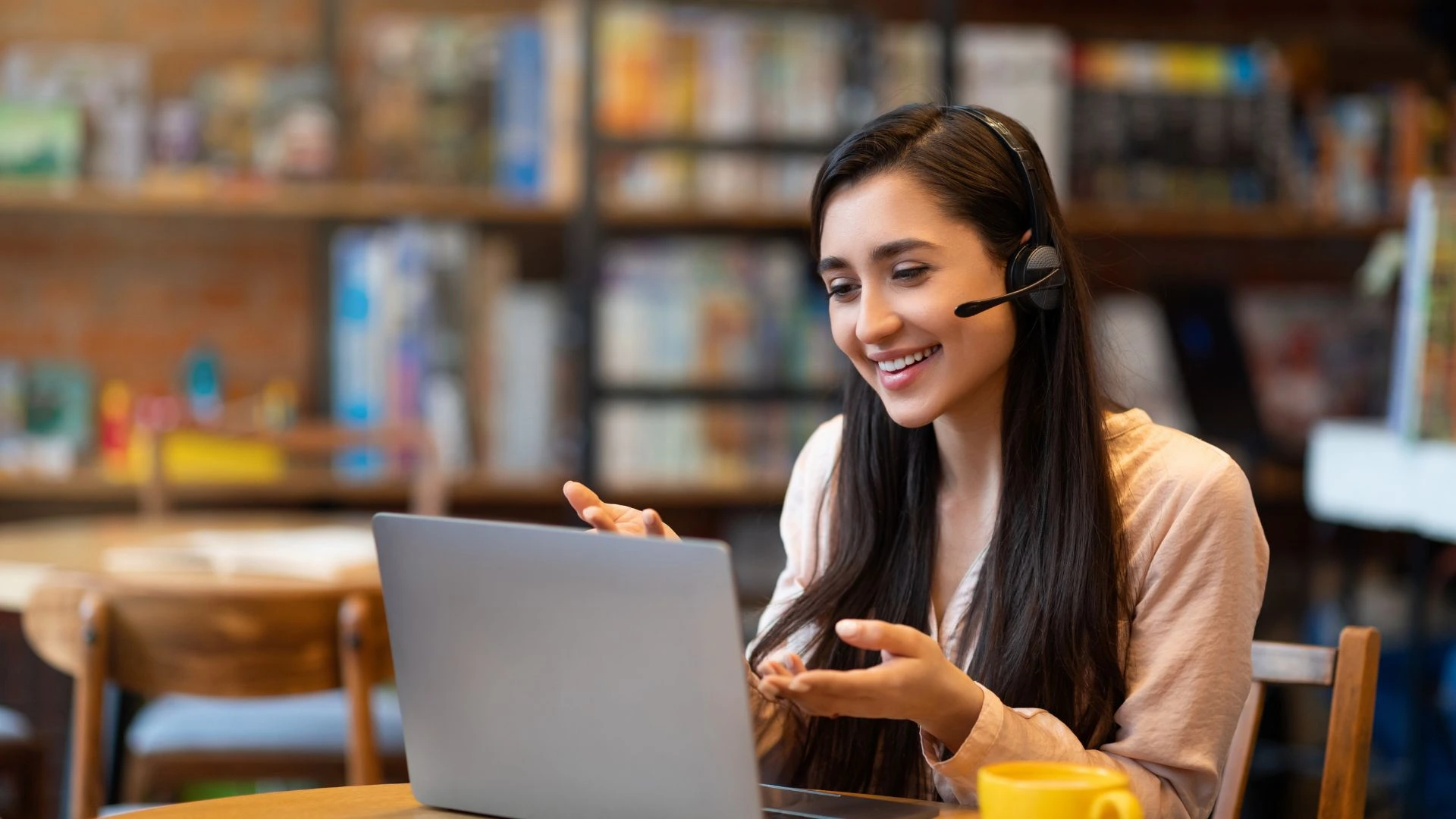 5 Cursos Gratis Para Mejorar tus Habilidades Si Trabajas en un Call ...